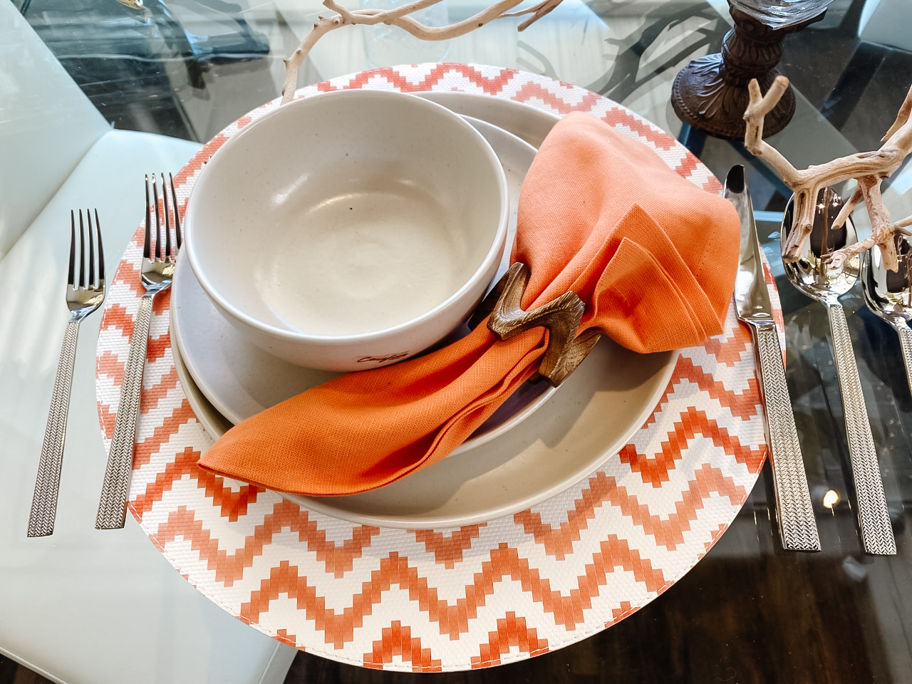 10 Summer Settings – Modern Accents